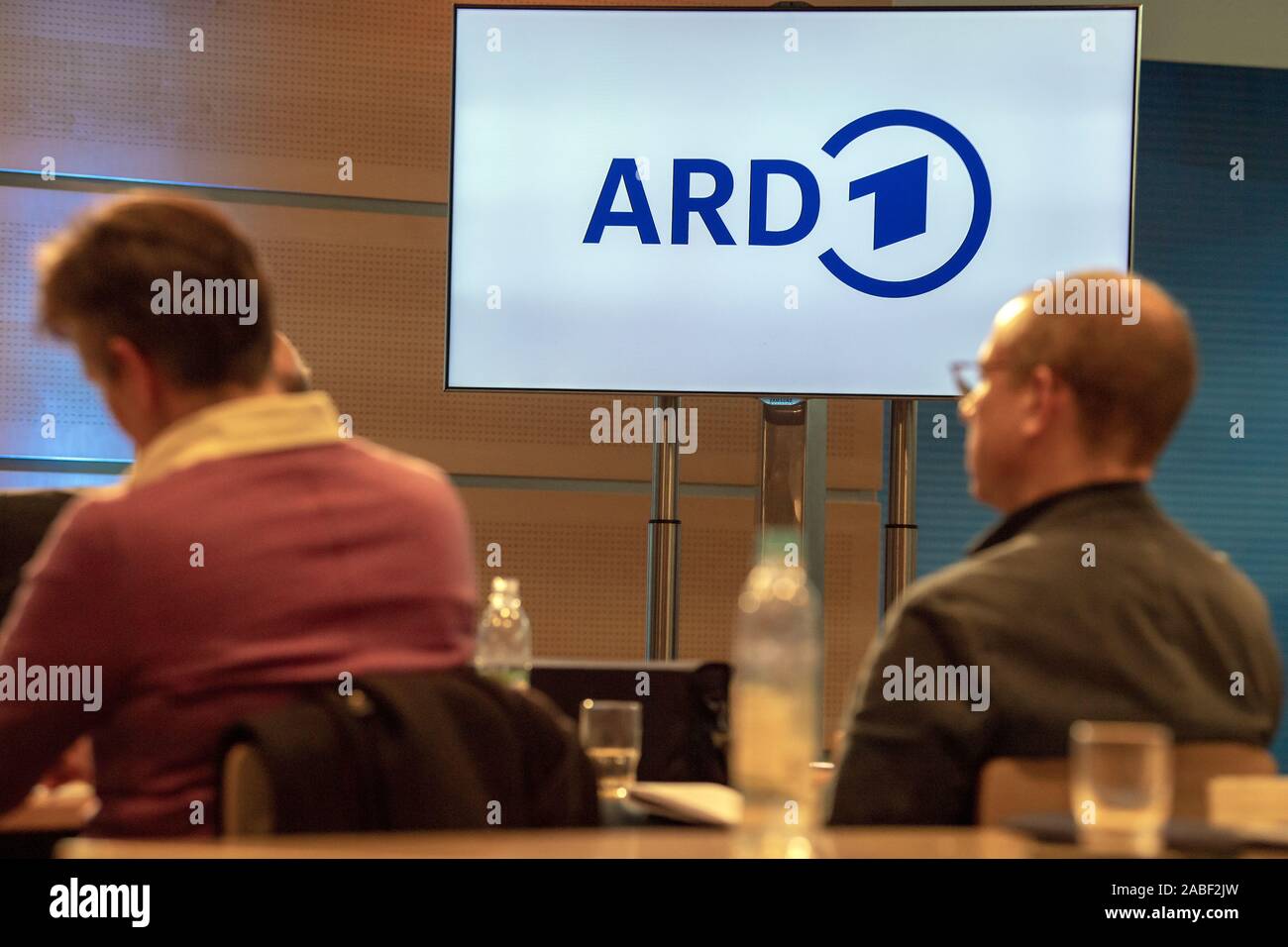 Ard germany logo hi-res stock photography and images - Alamy