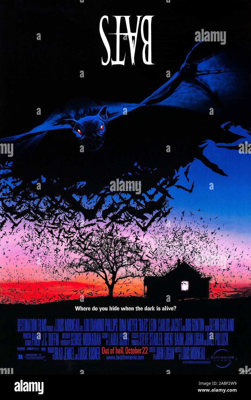 BATS, US poster art, 1999. © Columbia Pictures /Courtesy Everett ...