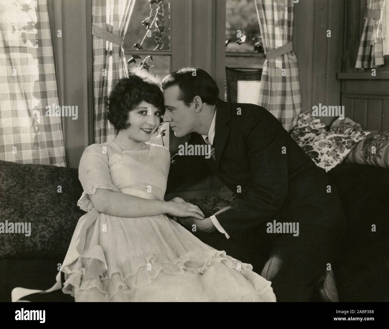 LAZYBONES, Madge Bellamy, Leslie Fenton, 1925, ©20th Century Fox ...