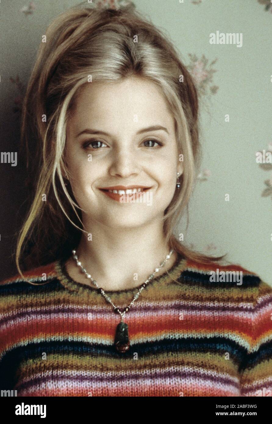 Mena Suvari 90s Mena Suvari 90s 2024 She Will Always Be One Of The