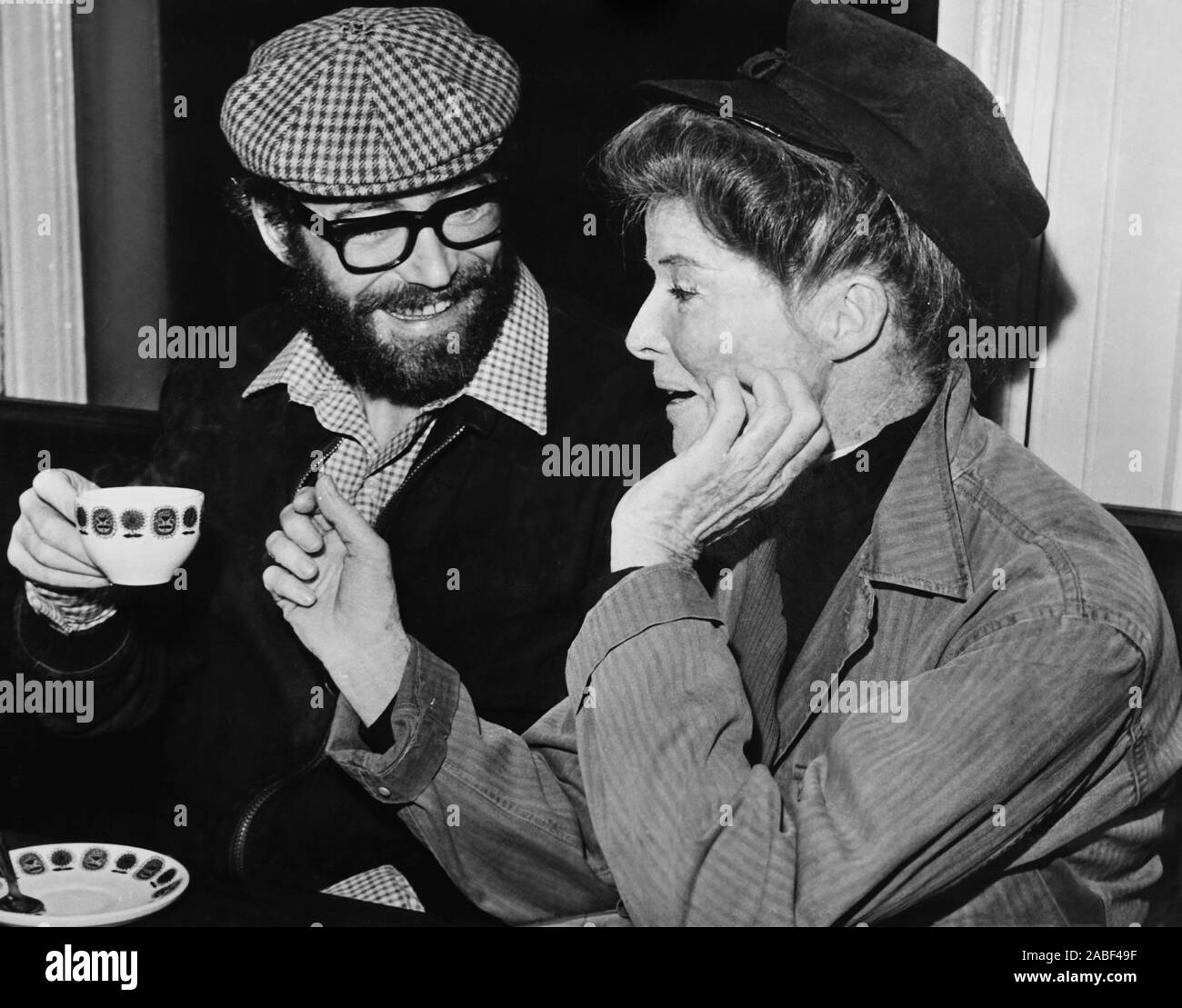 From left: Peter O'Toole, Katharine Hepburn in rehearsal for THE LION ...