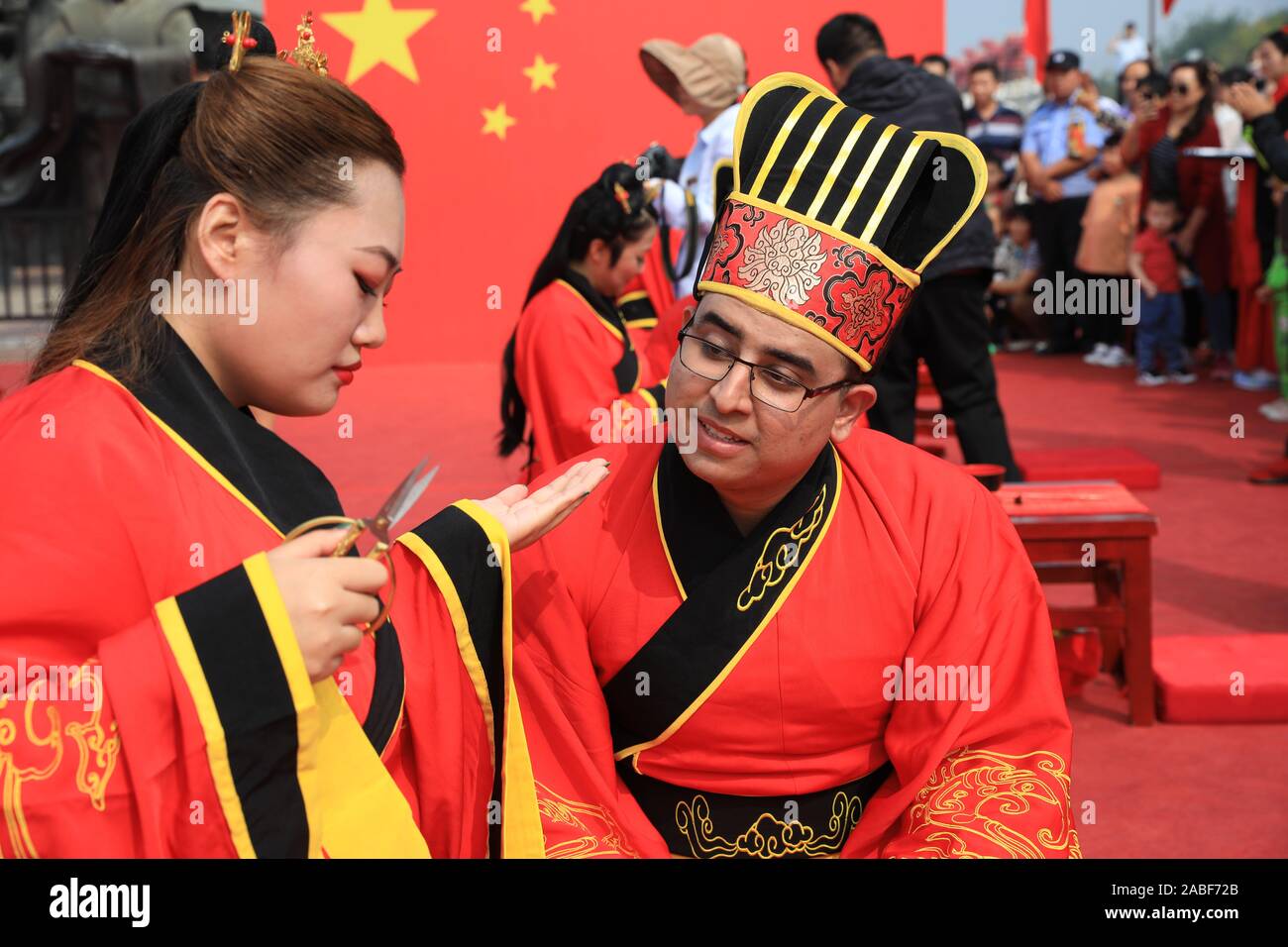 Han tradition hi-res stock photography and images - Alamy