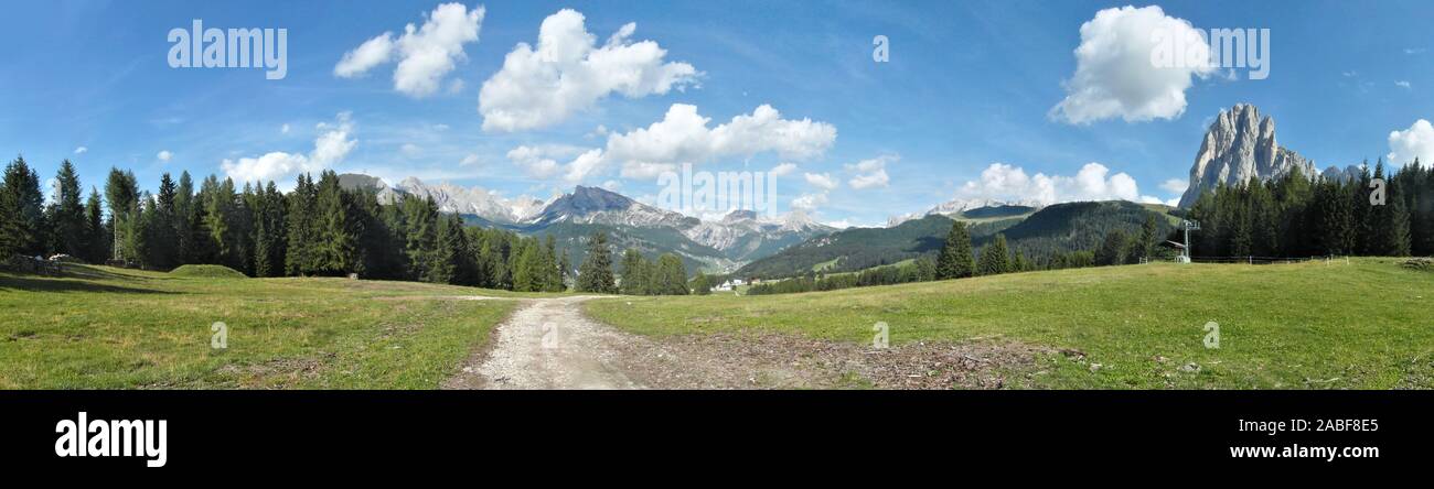 mountain panoramic wide view Stock Photo - Alamy