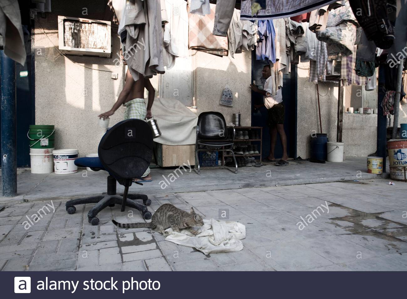 Poverty Dubai Stock Photos & Poverty Dubai Stock Images - Alamy