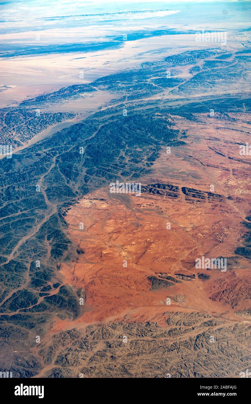 5000 meters hi-res stock photography and images - Alamy