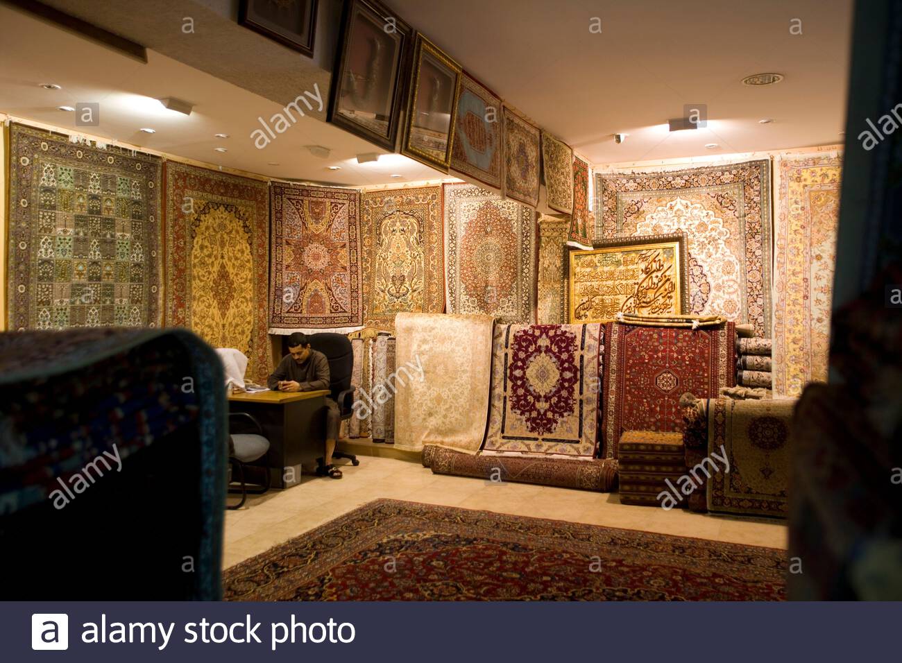 Carpet Shop Display High Resolution Stock Photography and Images - Alamy