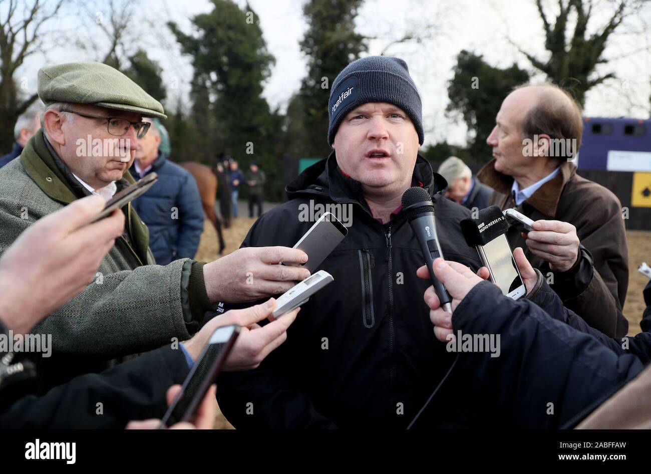 Trainer gordon elliott speaks hi-res stock photography and images - Alamy
