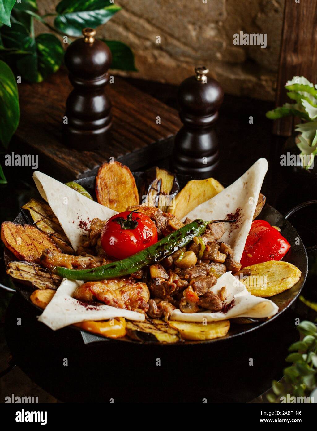 Saj azerbaijan hi-res stock photography and images - Alamy