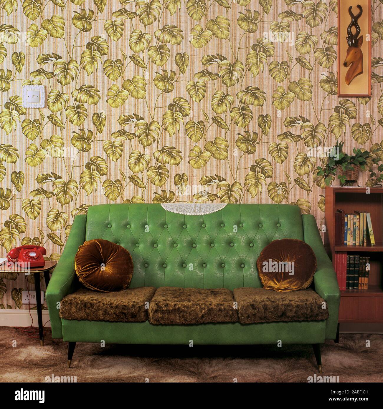 1950s Wallpaper Room