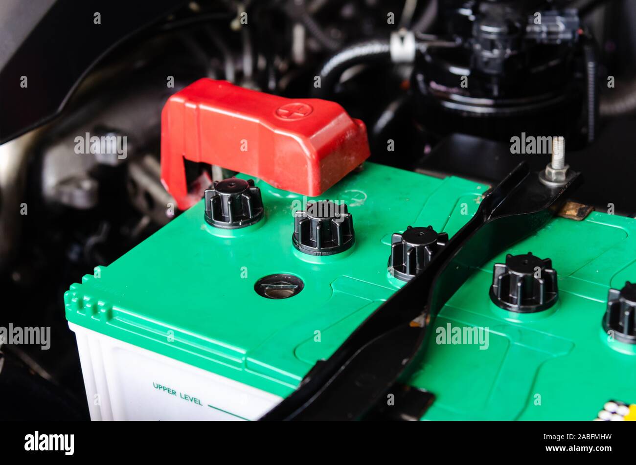 Insert battery hi-res stock photography and images - Alamy
