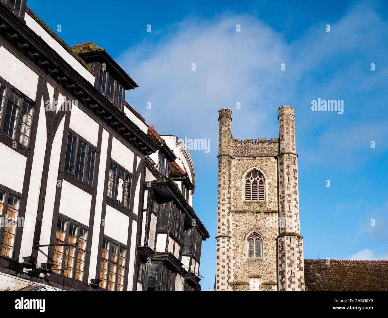 Abbey quater reading hi-res stock photography and images - Alamy
