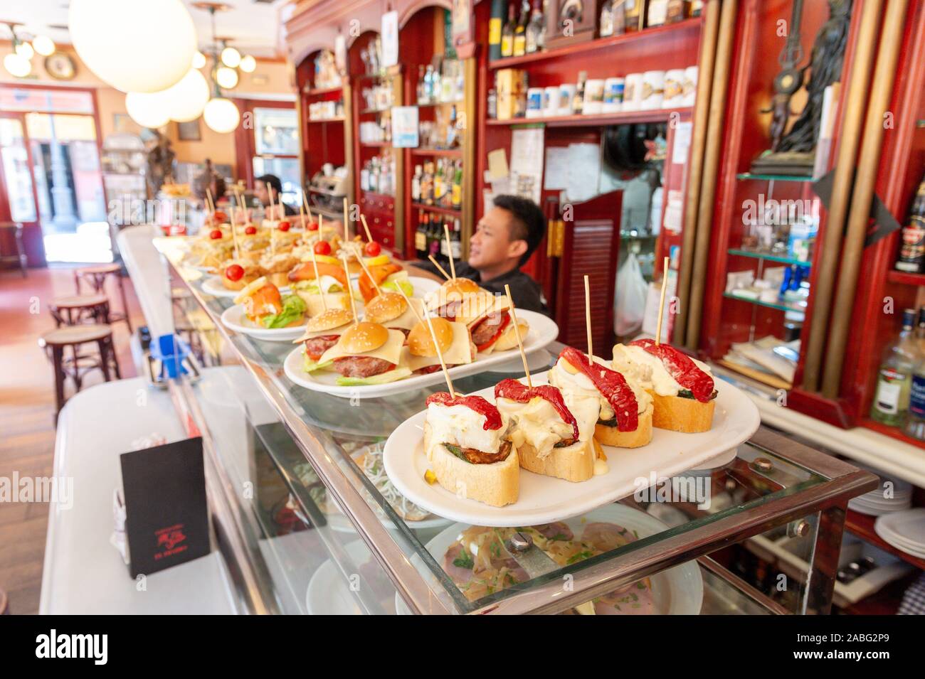 Spanish tapas pinchos hi-res stock photography and images - Alamy