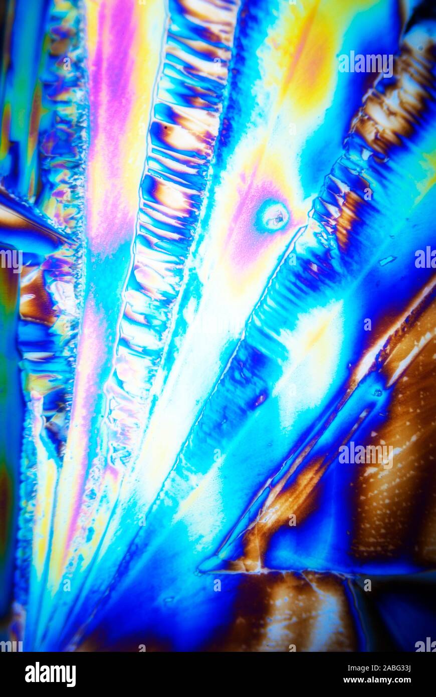 Microcrystals in polarized light Stock Photo - Alamy