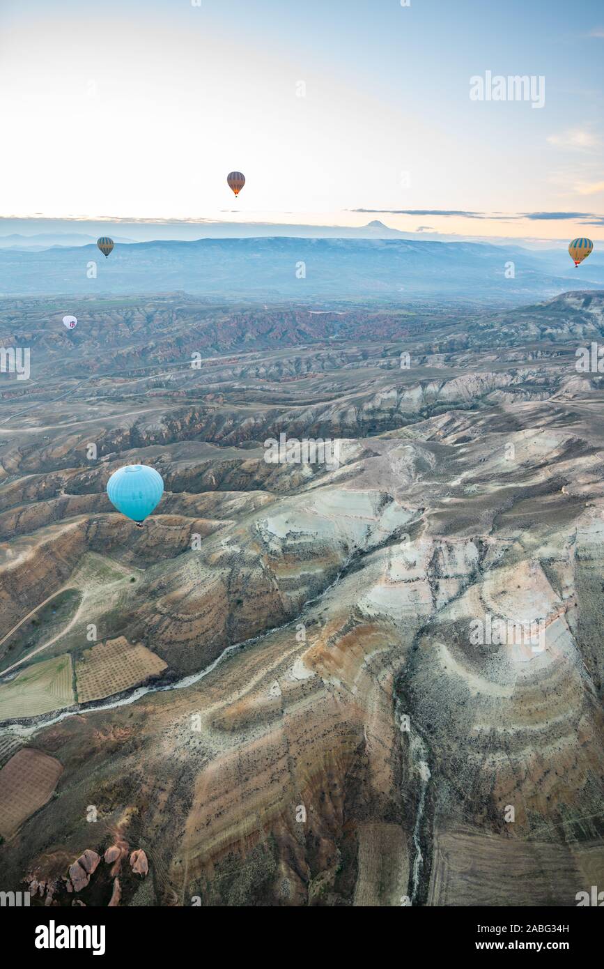 Balloons country hi-res stock photography and images - Alamy