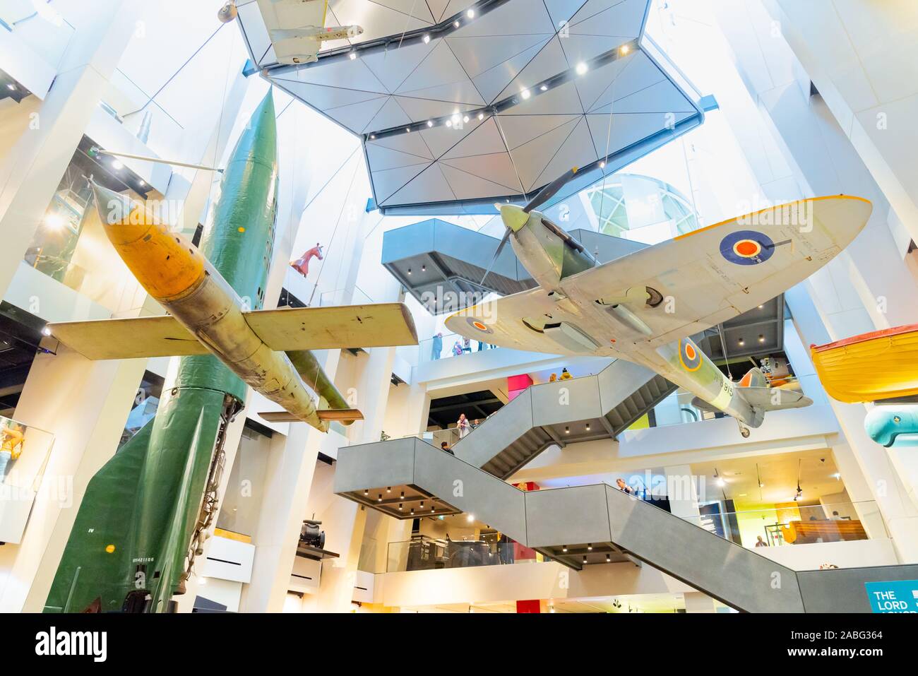 British imperial war museum london hi-res stock photography and images ...