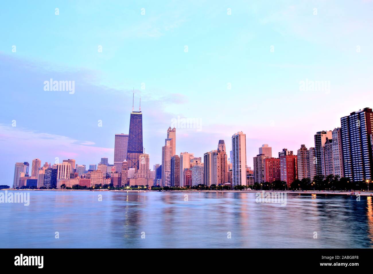 Chicago Skyline Panorama at Dusk Stock Photo - Alamy