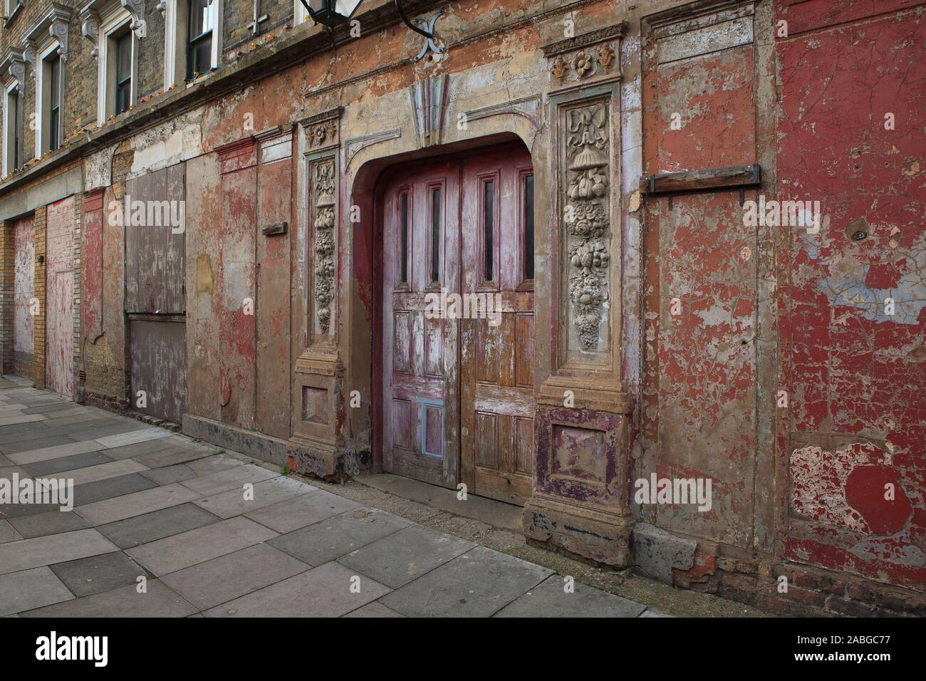 Grade 2 london hi-res stock photography and images - Alamy