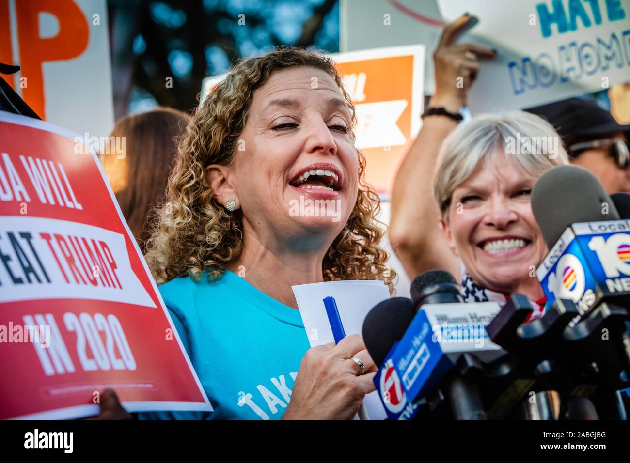 Us debbie hi-res stock photography and images - Alamy