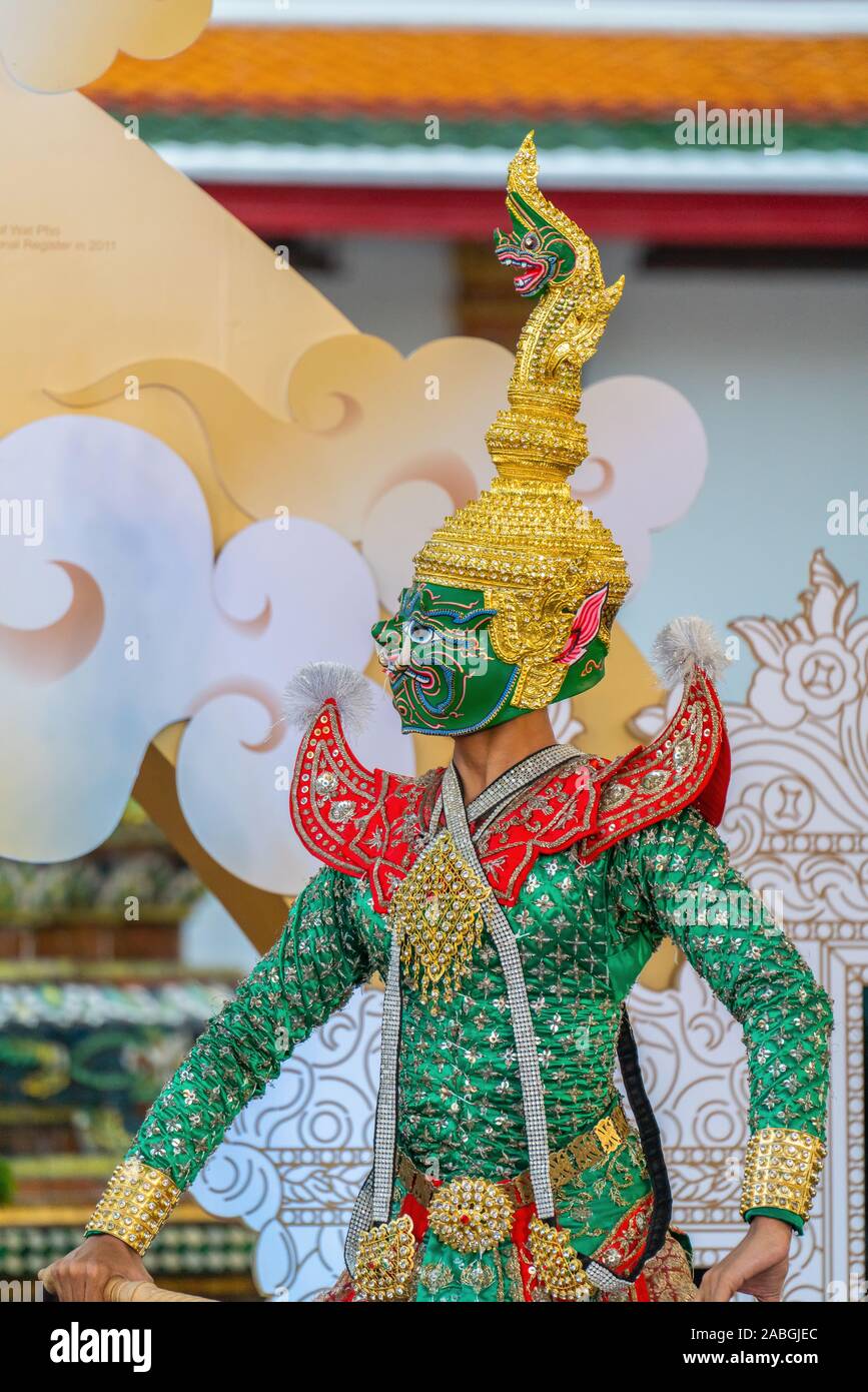 Bangkok, Thailand - November 03, 2018: Khon performance, Thai ...