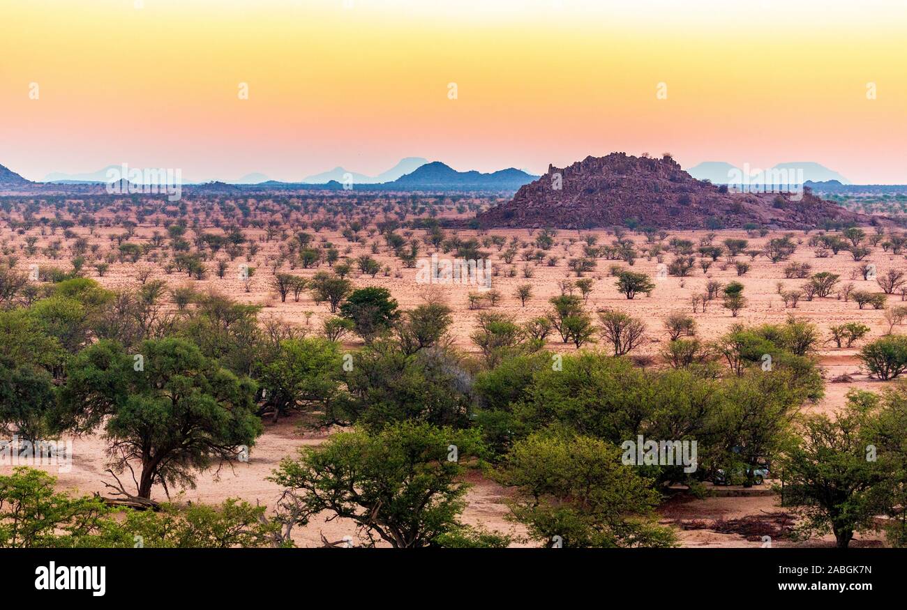 Beautiful landscape view in namibia hi-res stock photography and images ...