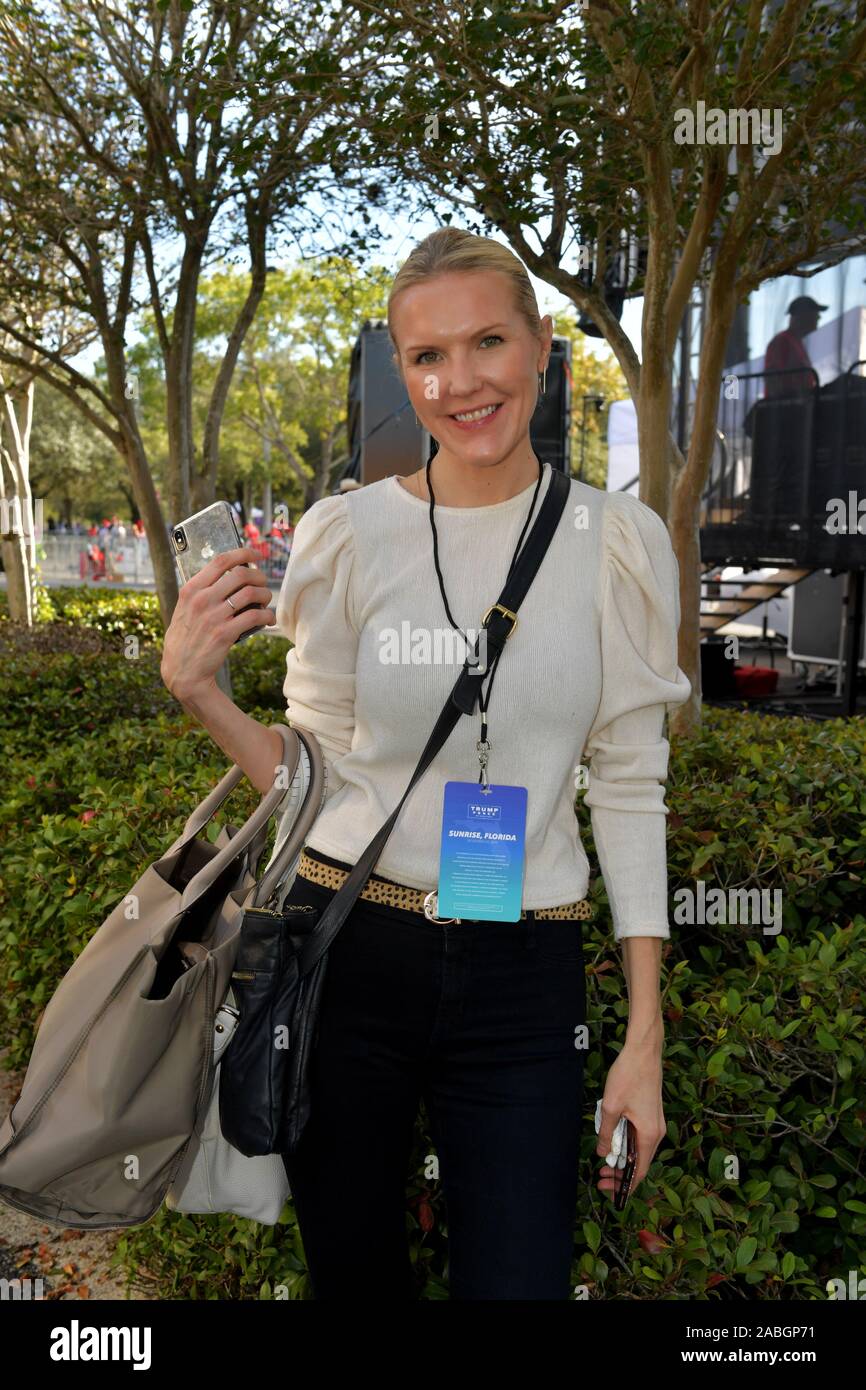 Erin blakely hi-res stock photography and images - Alamy