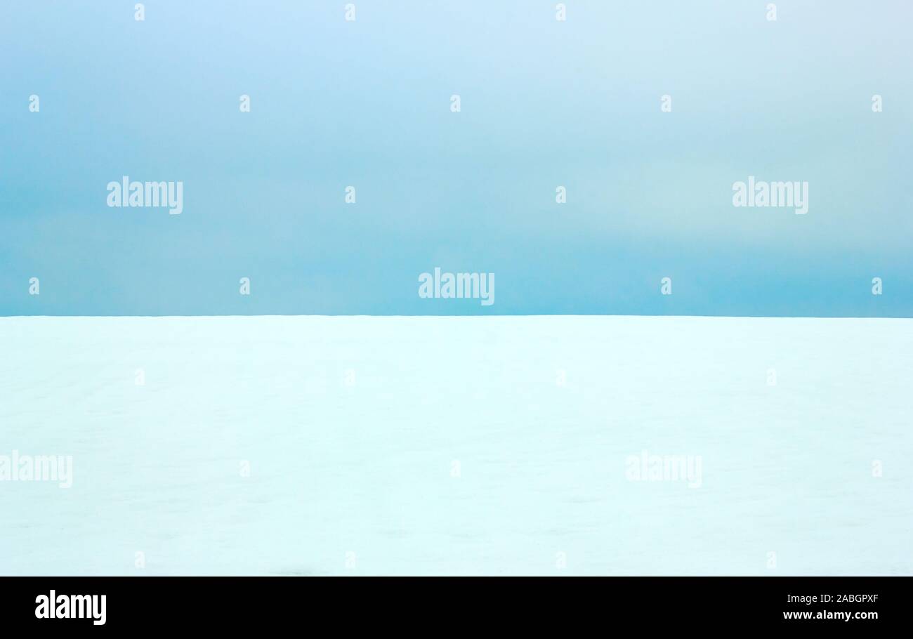 Beautiful winter plain landscape, snowy open country on flat land ...