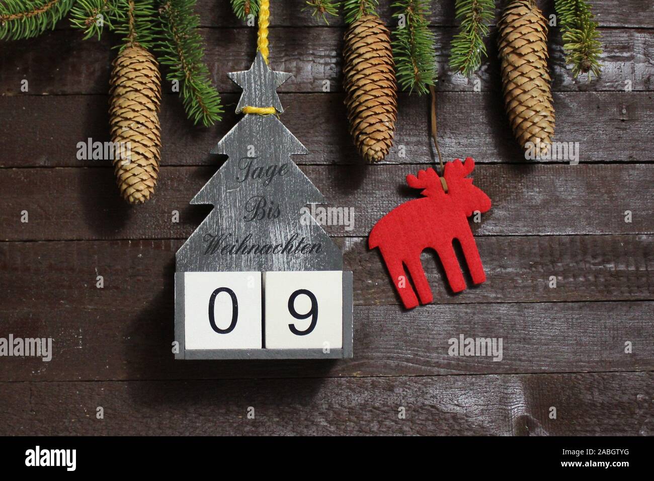 The picture shows the christmas countdown with the text days until ...
