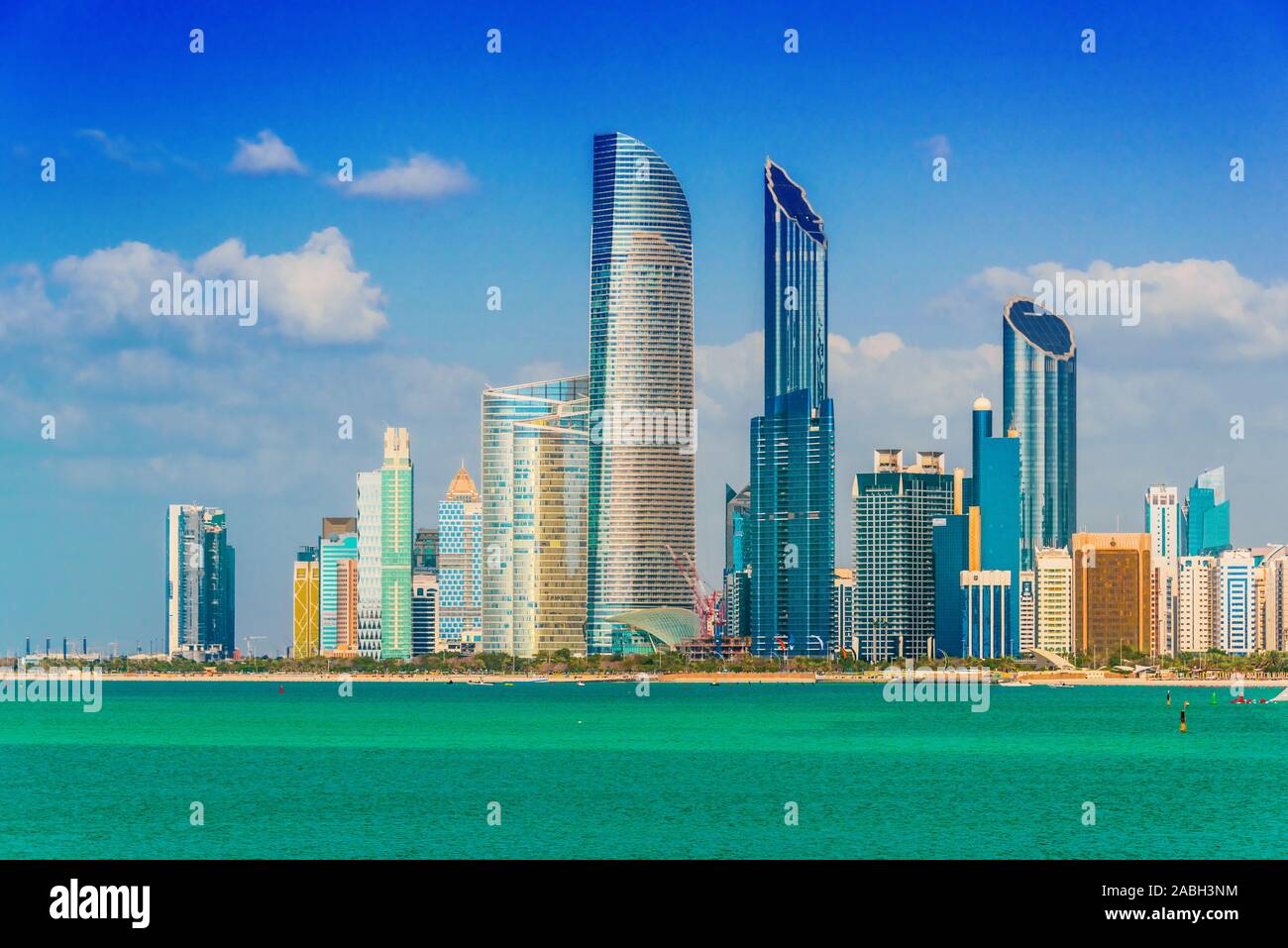 United arab emirates architecture hi-res stock photography and images ...