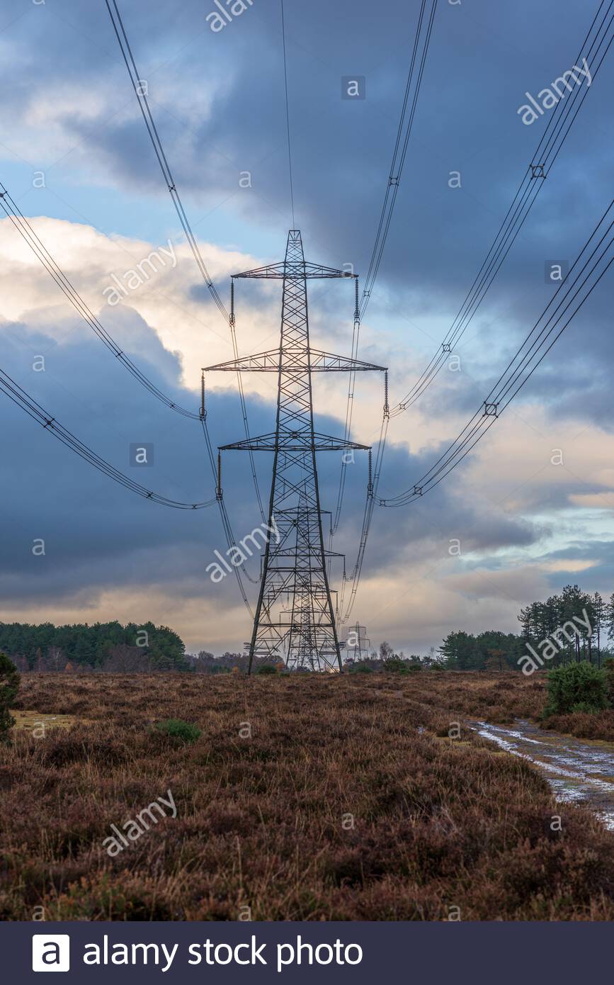National Grid Pylons Stock Photos & National Grid Pylons Stock Images ...
