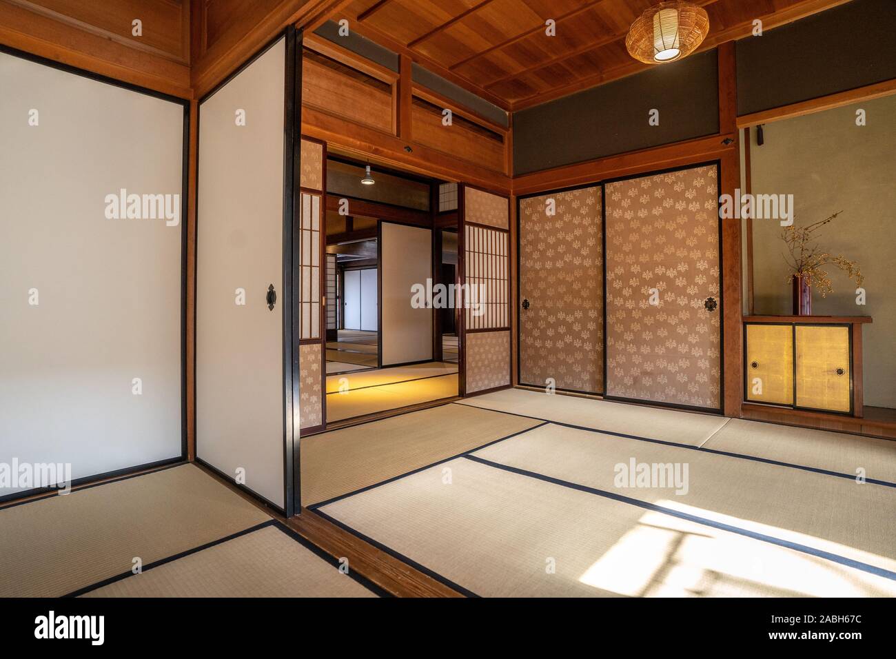 Japanese traditional house interior at Yoshijima Heritage House ...