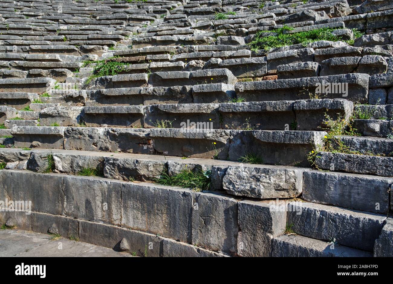 Ancient stadium delfi archaeological site hi-res stock photography and ...