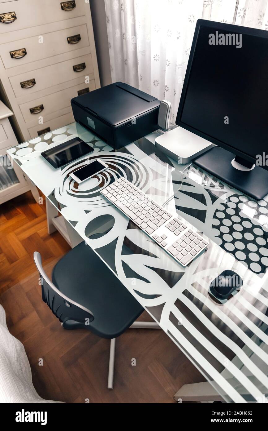 Computer printer mouse keyboard hi-res stock photography and images - Alamy