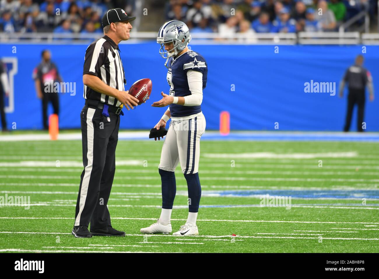 Back judge todd prukop hi-res stock photography and images - Alamy