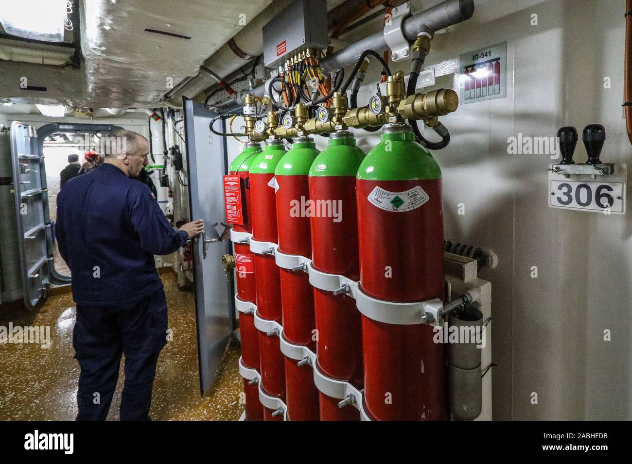 Gdynia, Poland. 27th, Nov. 2019 Polish Navy ORP Slazak patrol vessel ...