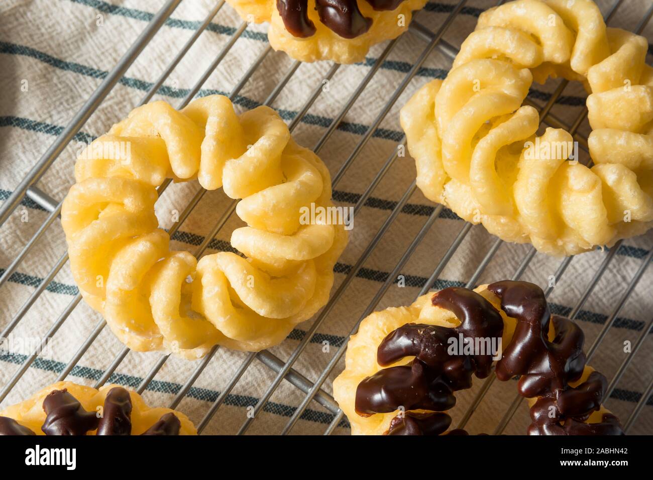French cruller donut hi-res stock photography and images - Alamy