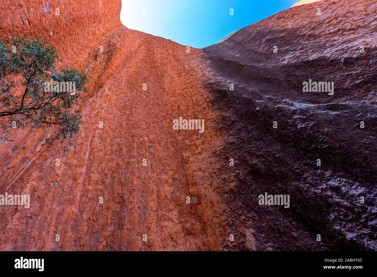 Mala walk uluru hi-res stock photography and images - Alamy
