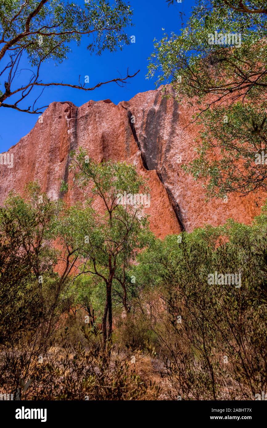 The Mala walk goes from the Mala carpark to Kantju Gorge along the base ...