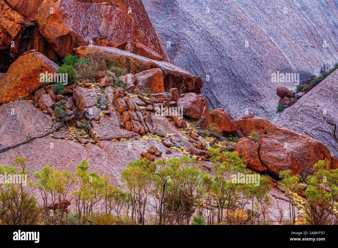 Uluru, Northern Territory, Australia - 24 Sep 19: Uluru (Ayres Rock) in ...
