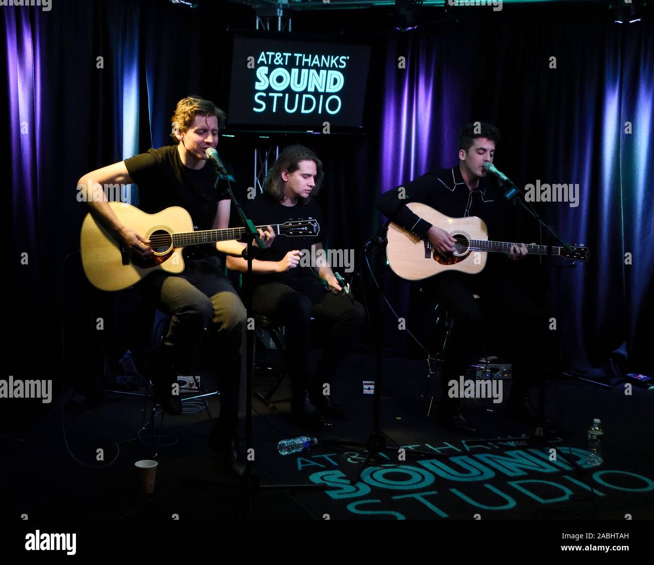 @circawaves hi-res stock photography and images - Alamy