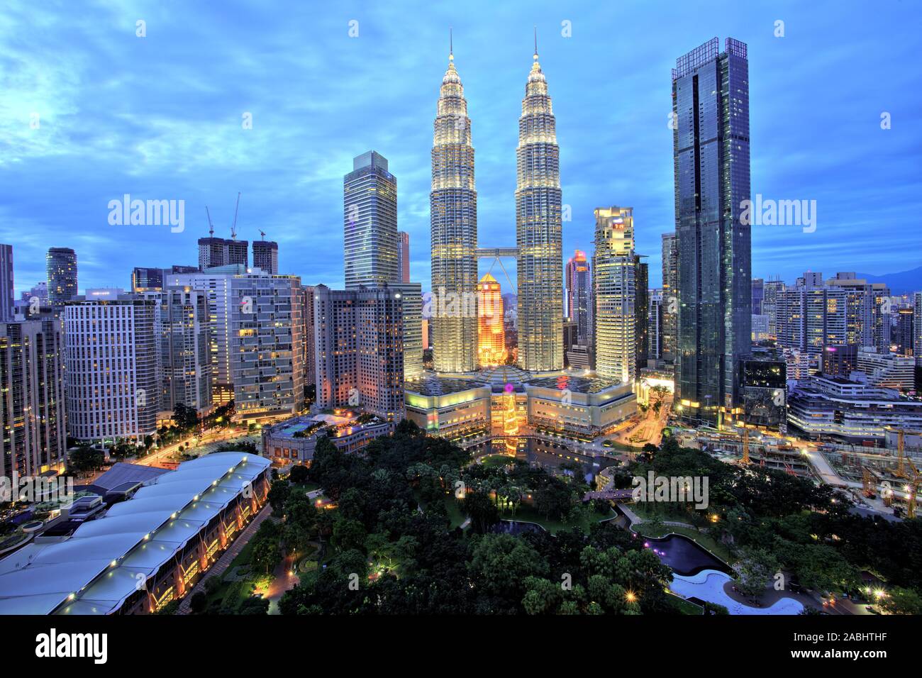 Kuala Lumpur Skyline Stock Photo - Alamy