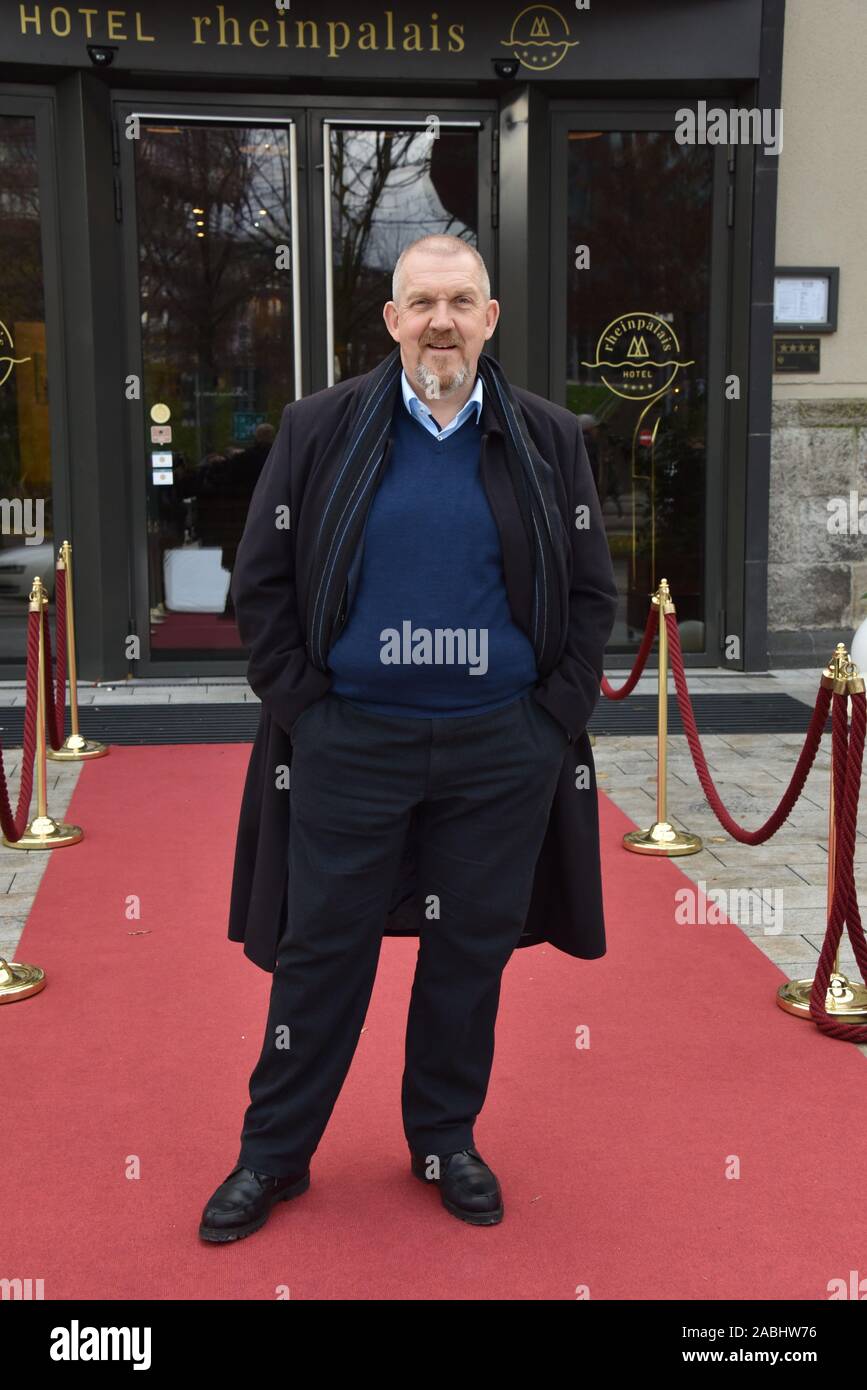 Cologne, Germany. 27th Nov, 2019. Actor Dietmar Bär as Freddy Schenk ...