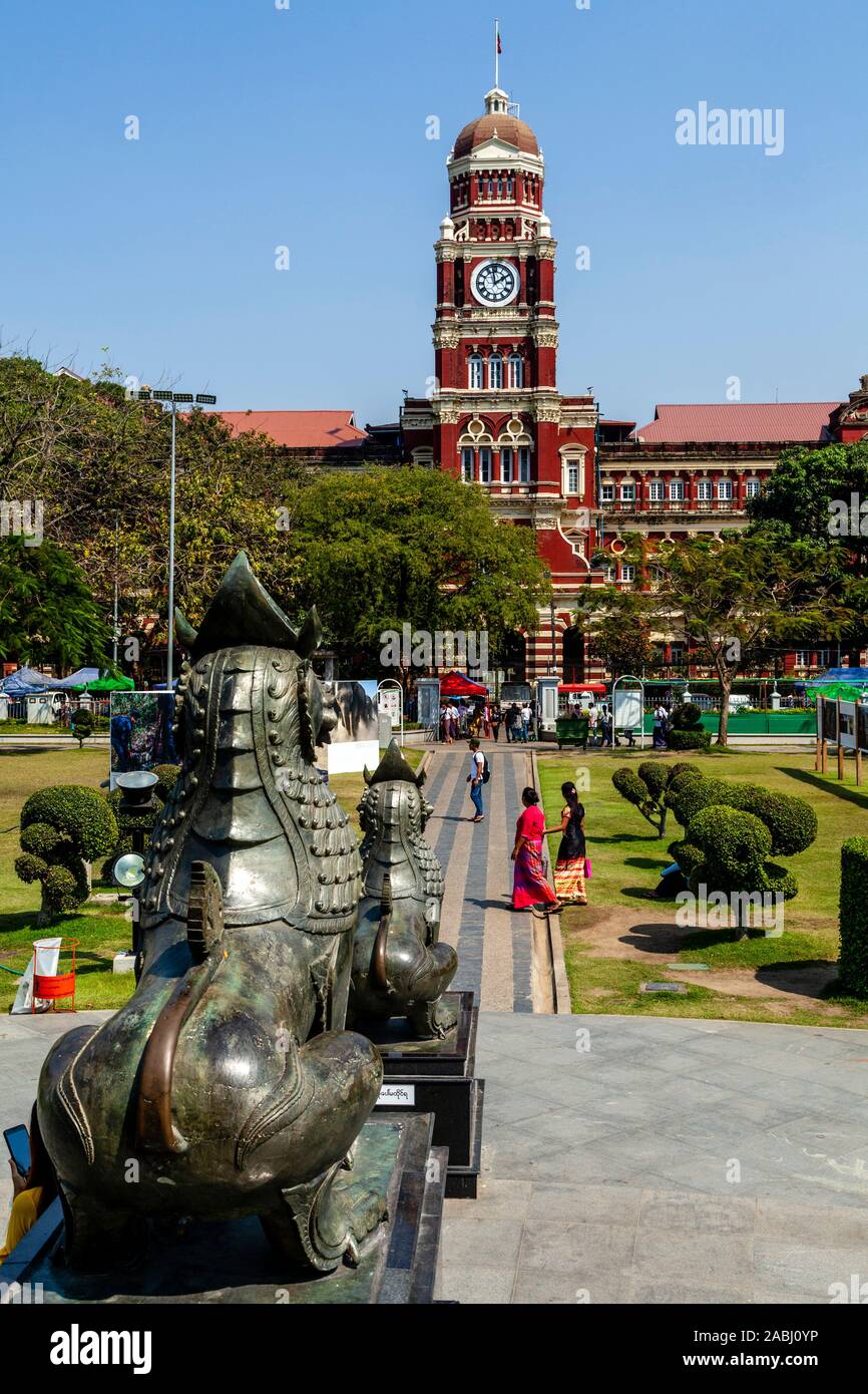 High court building yangon hi-res stock photography and images - Alamy