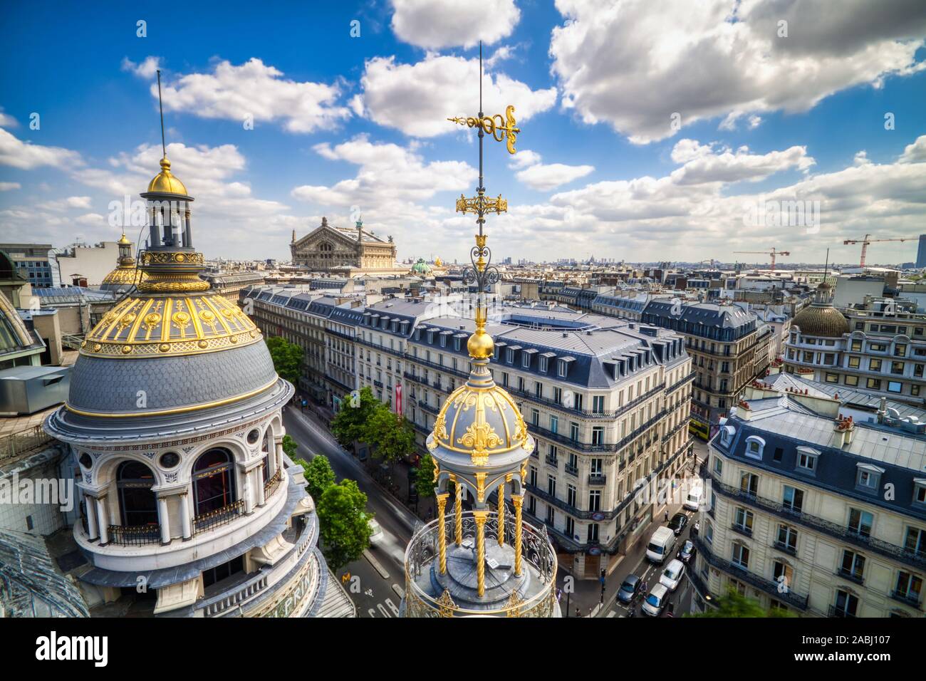 Opera paris aerial hi-res stock photography and images - Alamy
