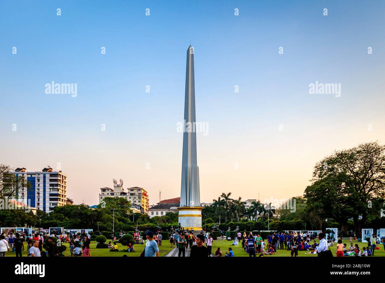 Local People Visiting The Independence Monument and Maha Bandula Park ...