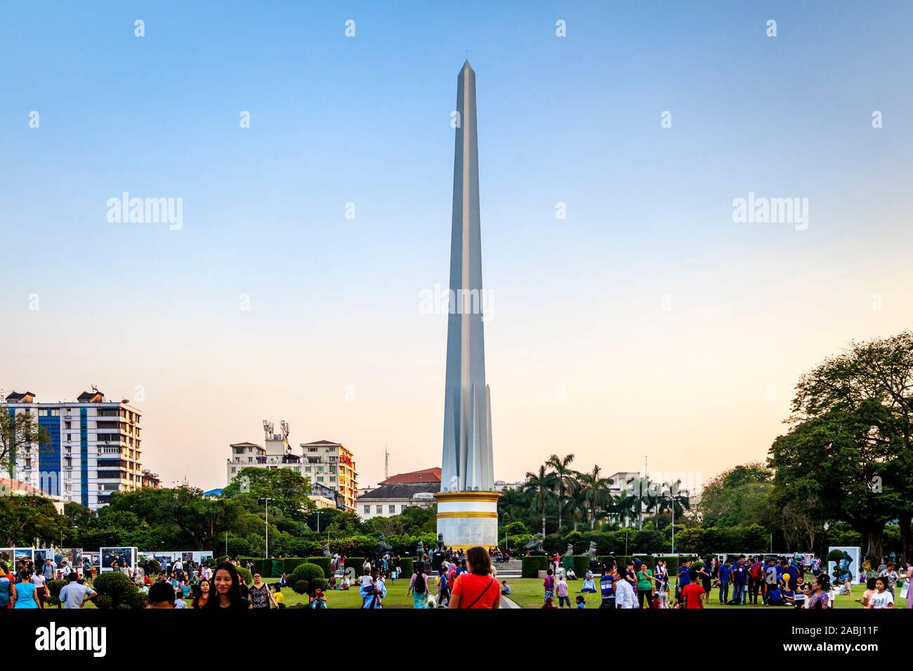 Local People Visiting The Independence Monument and Maha Bandula Park ...