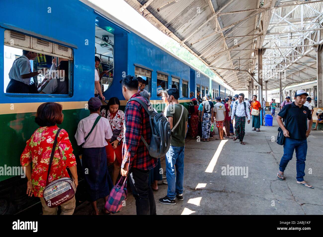 Local People Boarding The Yangon Circle Line Train, Yangon Railway ...