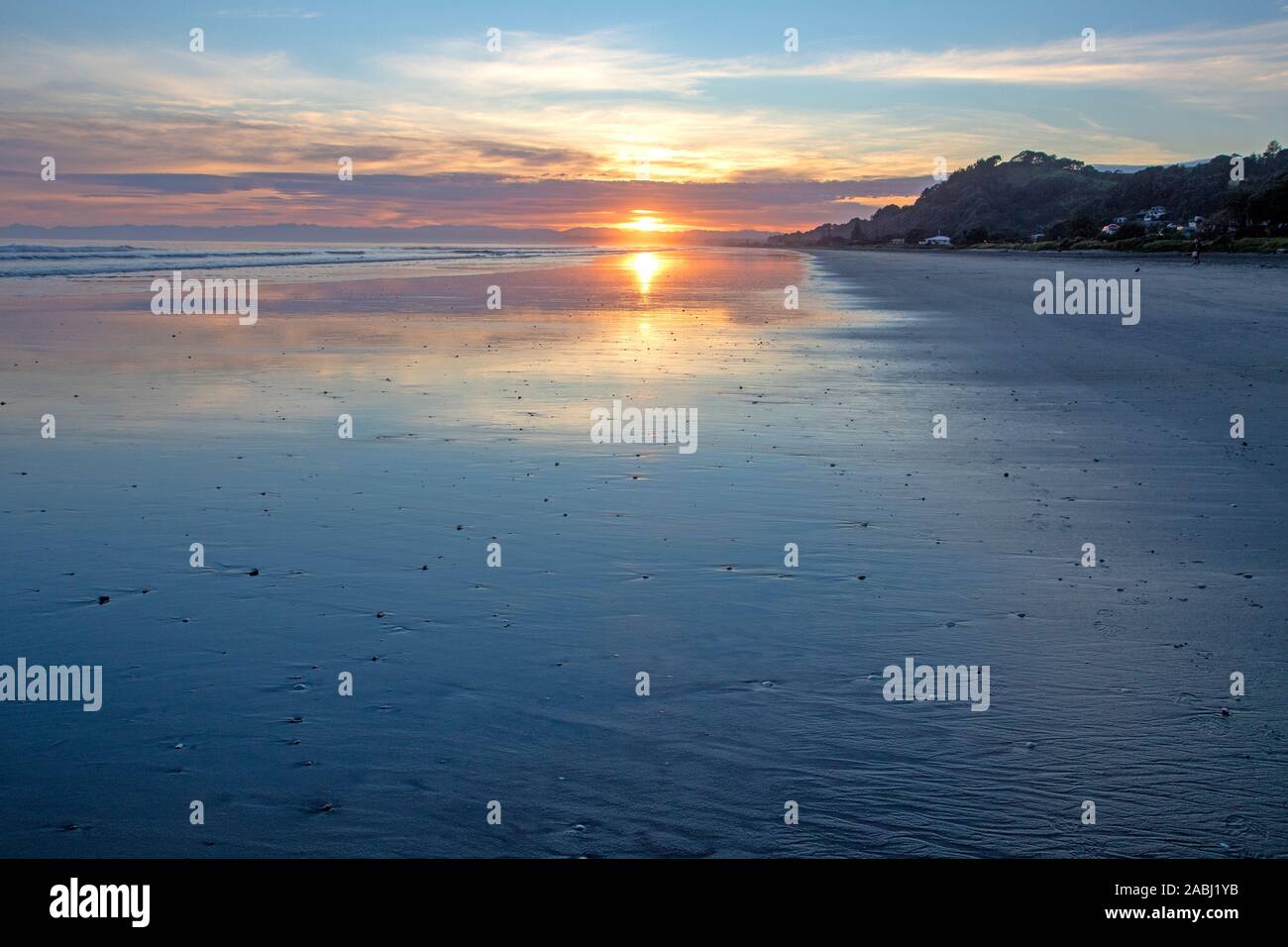 Ohope beach hi-res stock photography and images - Alamy