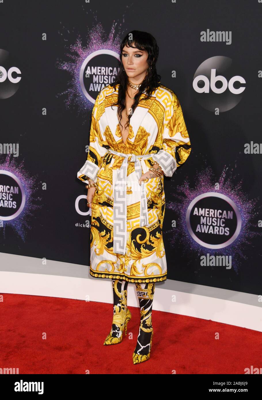 LOS ANGELES, CA - NOVEMBER 24: Kesha attends the 2019 American Music ...