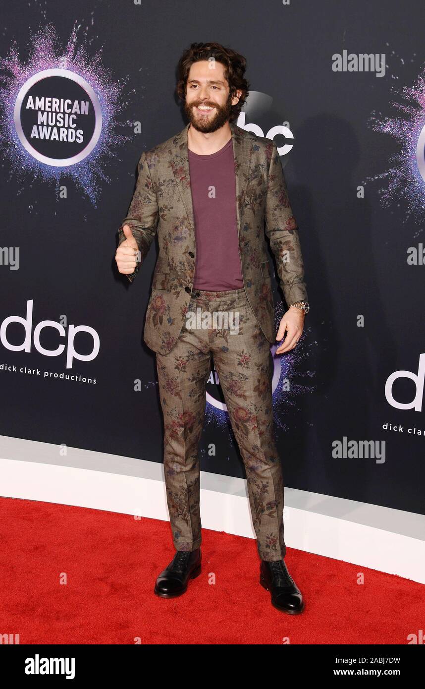 LOS ANGELES, CA - NOVEMBER 24: Thomas Rhett attends the 2019 American ...