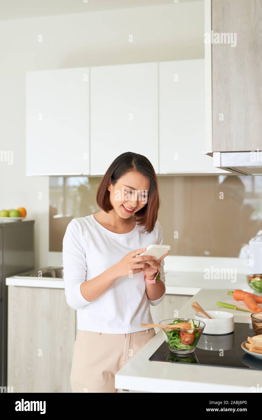 Counter reading hi-res stock photography and images - Alamy